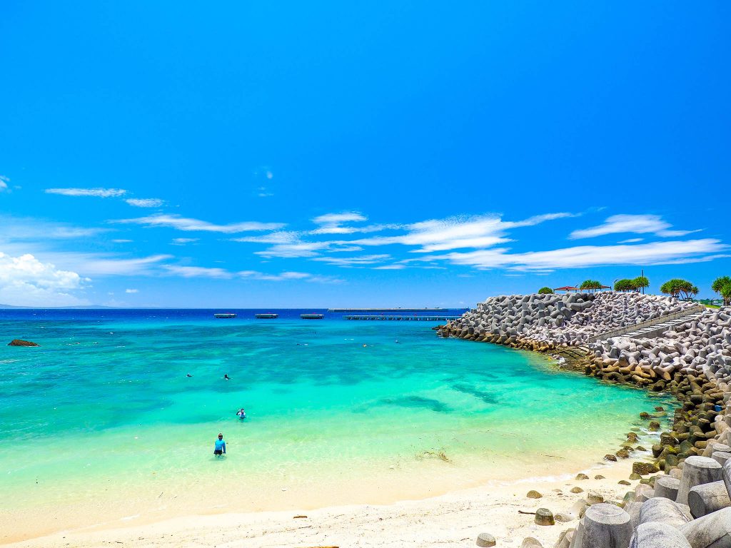 Okinawa Main Island Diving | VISIT OKINAWA JAPAN | Official Okinawa ...